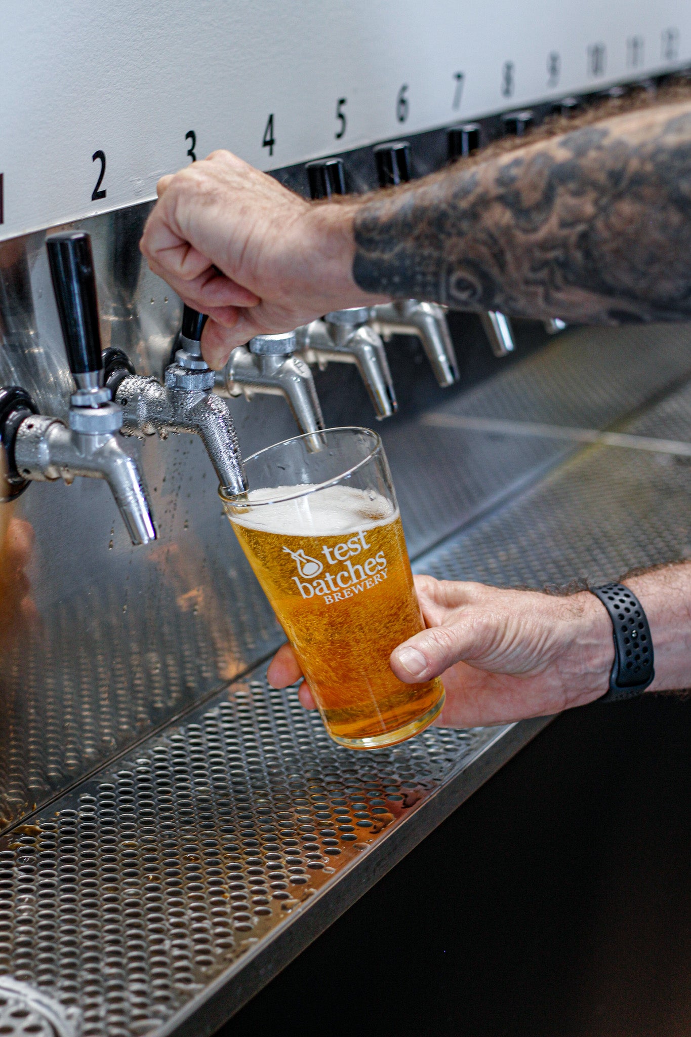 CRAFT BEER & Drinks – Test Batches Brewery